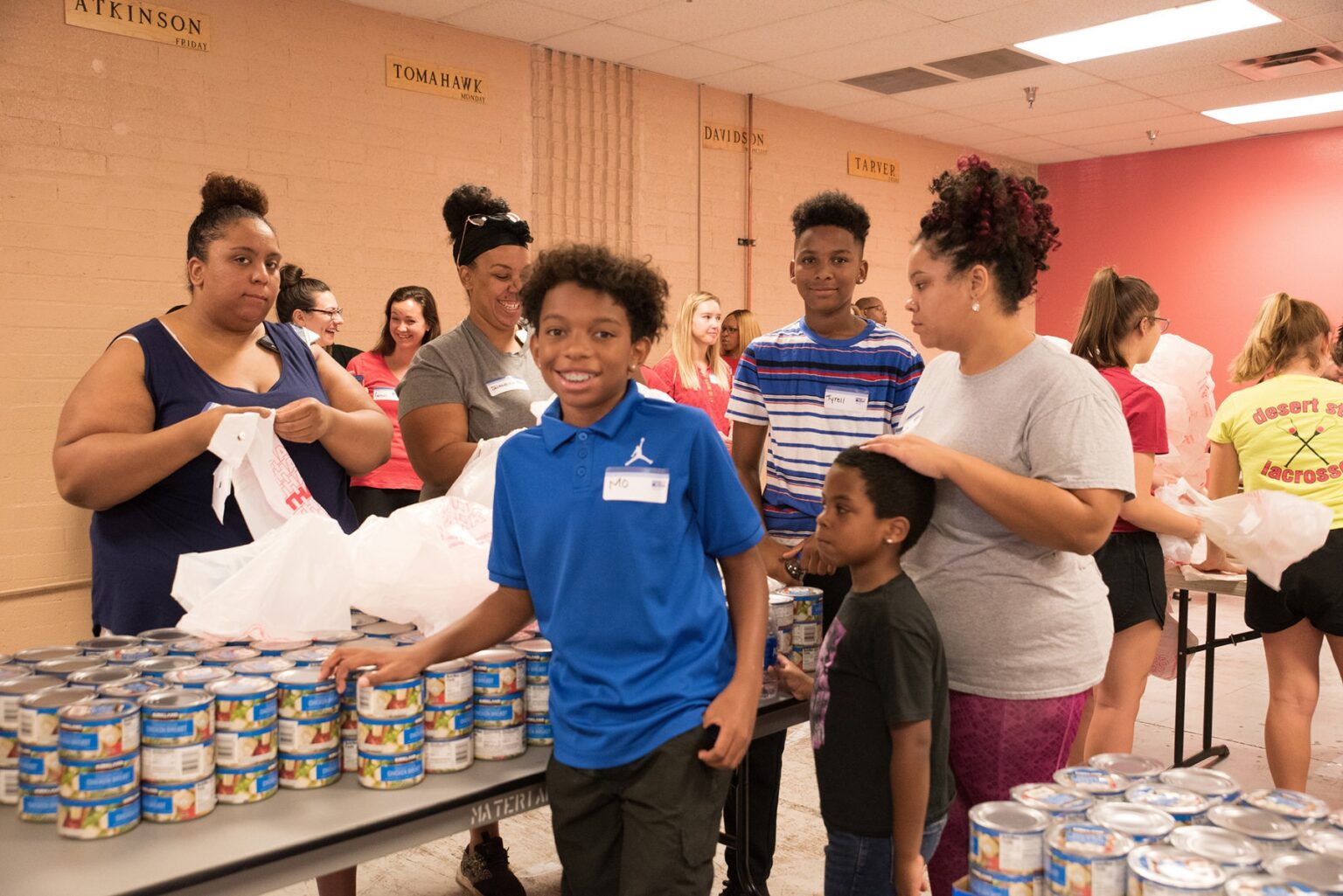June Volunteer Activities | Valley of the Sun United Way